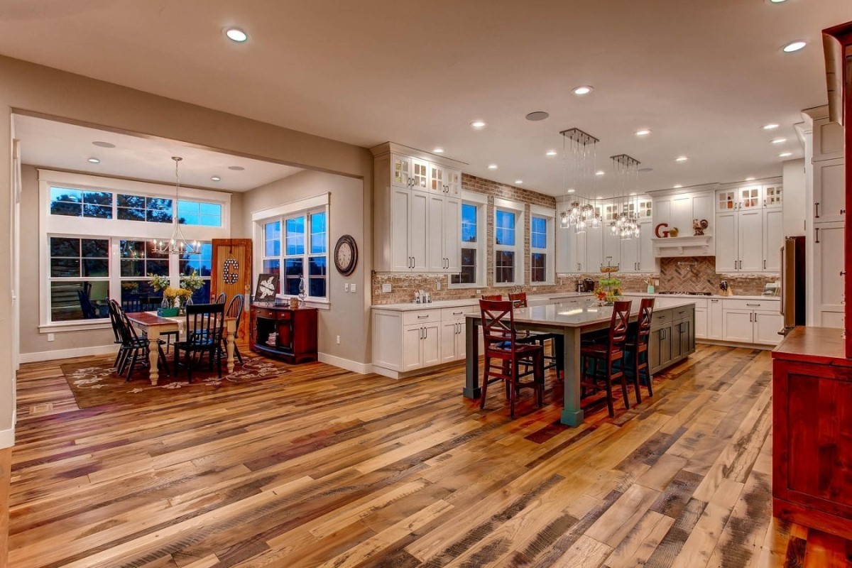 Southern Living - Family Friendly Kitchen - Appalachian Woods, LLC